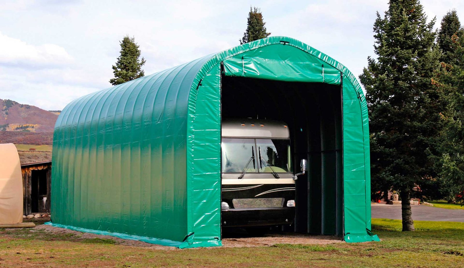 Comment fabriquer un abri de camping-car pas cher et efficace